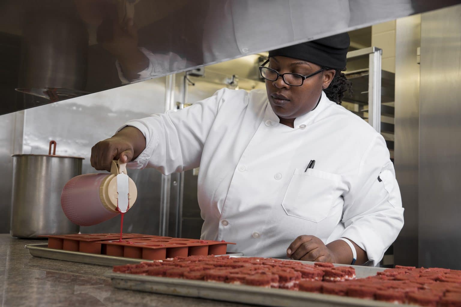 C'est quoi le service commercial ? - Cevertec